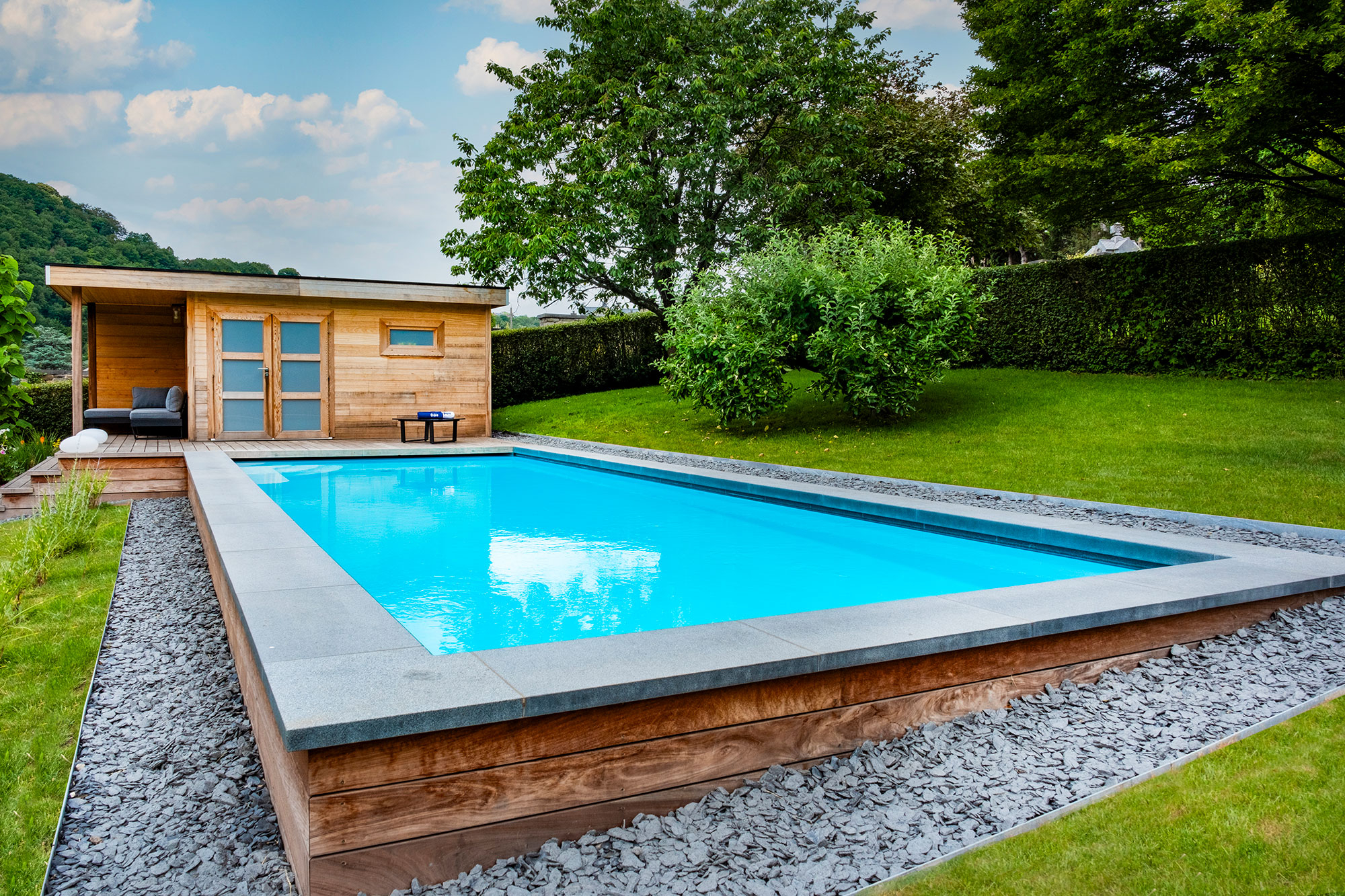 Piscine semi-enterrée en Belgique et au Luxembourg avec Piscines Ondine ...